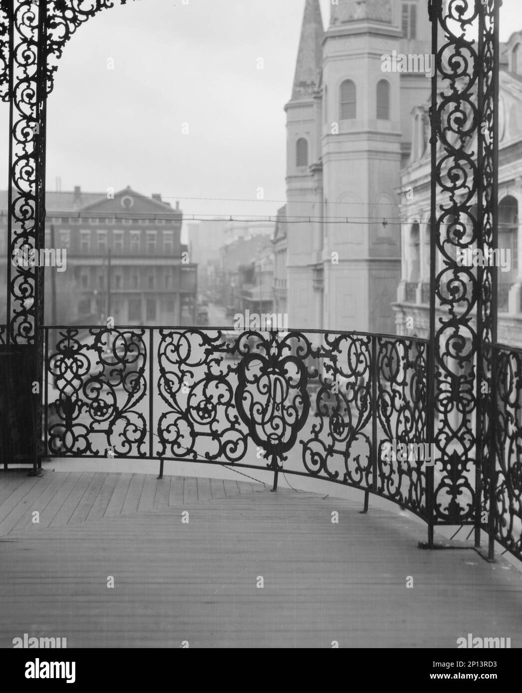 Pontalba buildings, New Orleans, between 1920 and 1926 Stock Photo - Alamy