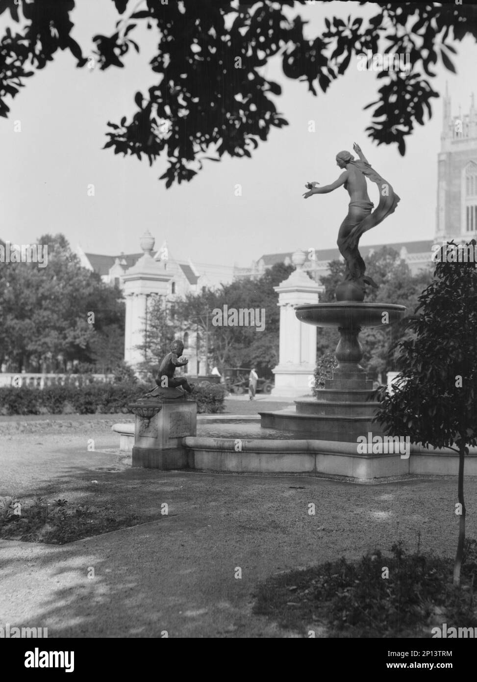 [Statues at the St. Charles Avenue entrance to Audubon Park, New ...