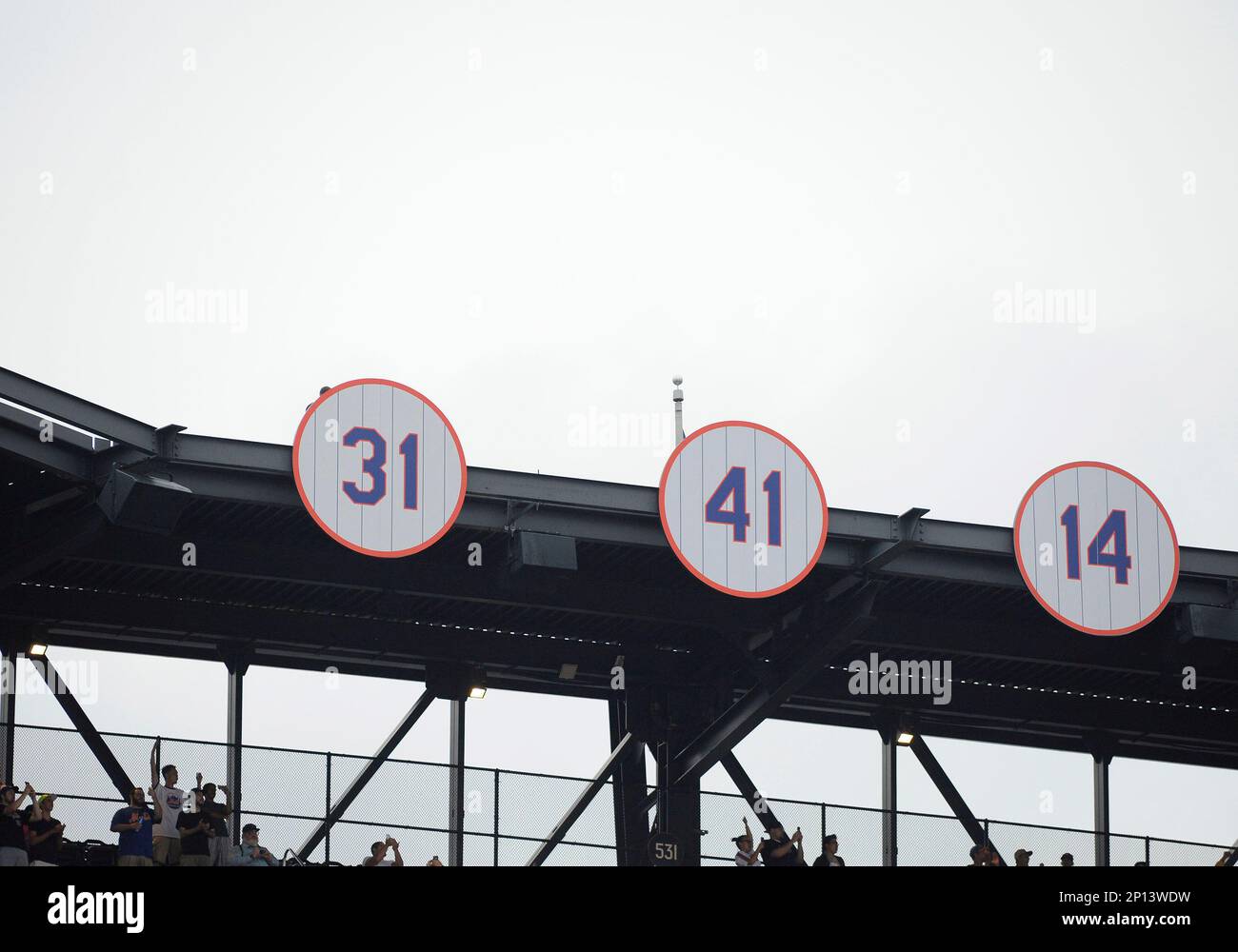 30 July, 2016. New York Mets former catcher Mike Piazza (31) has his ...