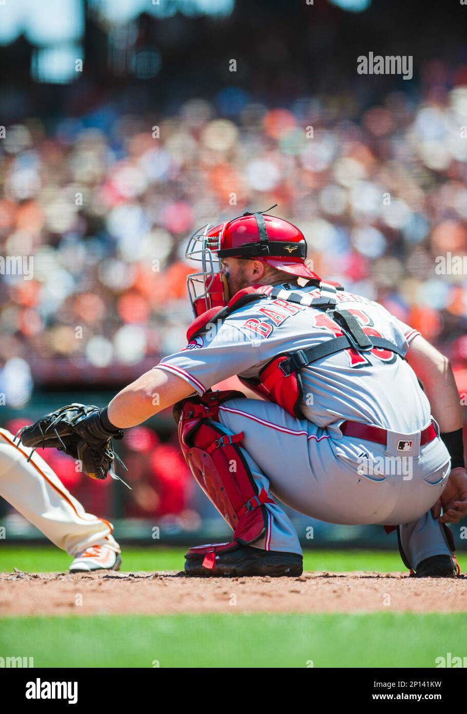 July 27,2016: Cincinnati Reds catcher Tucker Barnhart (16) sets up for ...