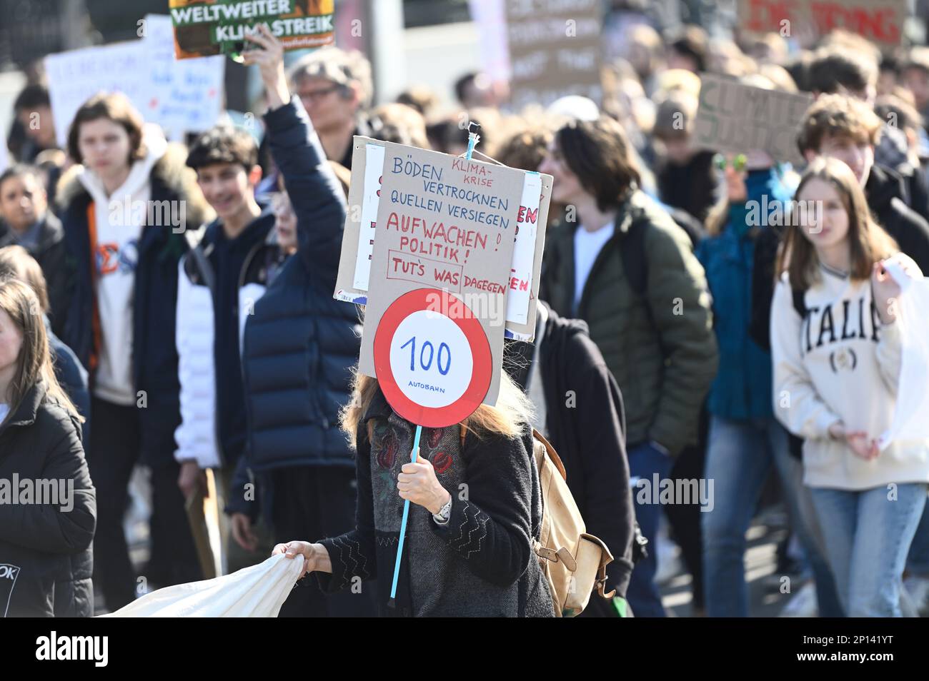 Global climate strike 2023 hi-res stock photography and images - Alamy