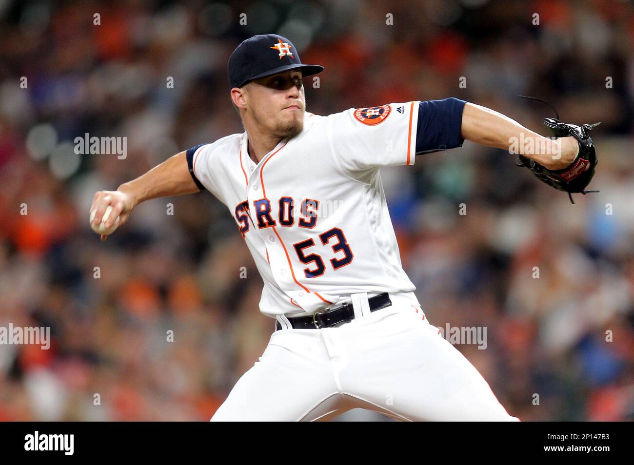 JUL 27 2016: Houston Astros relief pitcher Ken Giles (53) reaches back ...
