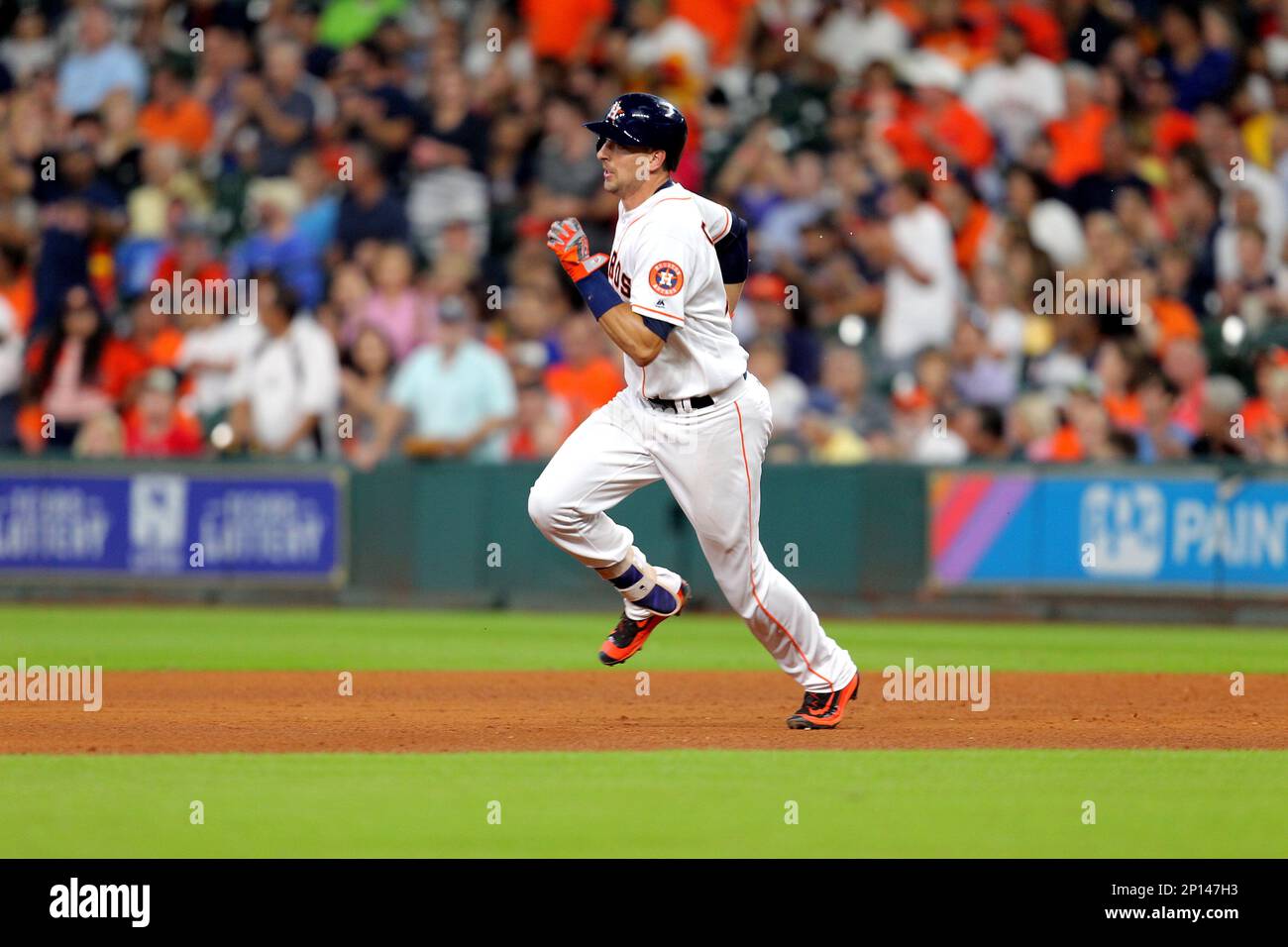 JUL 27 2016: Houston Astros catcher Jason Castro (15) charges towards ...