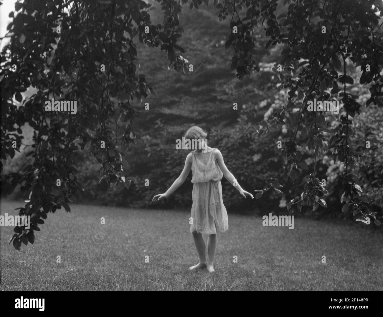 Elizabeth duncan hi-res stock photography and images - Alamy