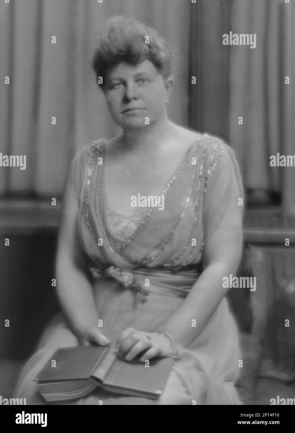 Cosgrave, John O'Hara, Mrs., portrait photograph, 1916 Stock Photo - Alamy
