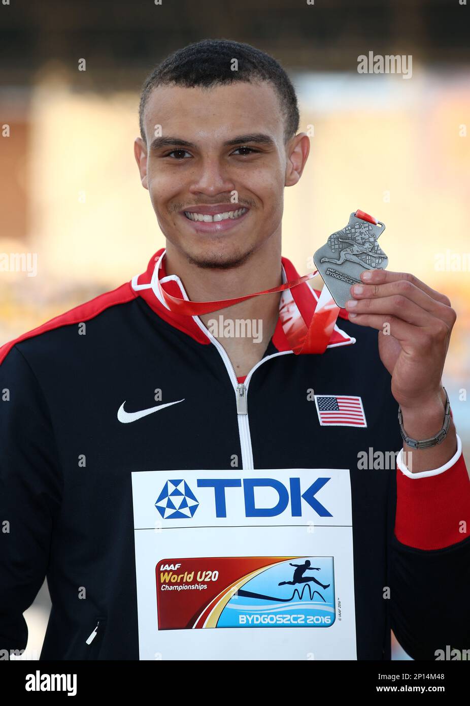 Taylor McLaughlin (USA) poses with silver medal after placing second in ...