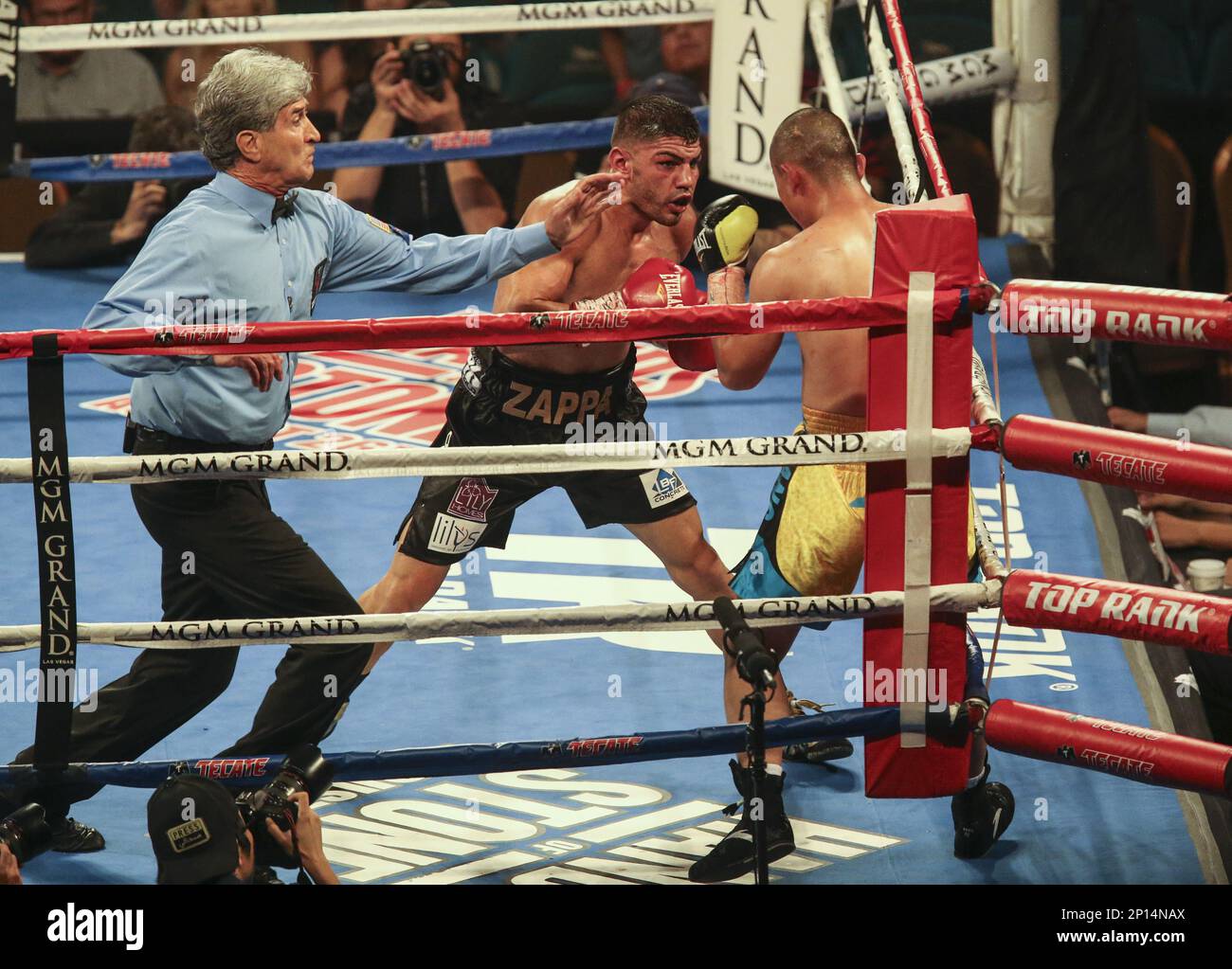 July 23, 2016 - Las Vegas, Nevada, U.S - Chinese boxer Lianhui Yang ...