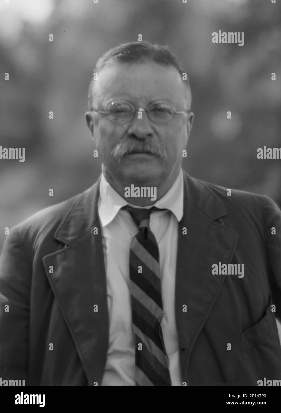 Colonel arnold photograph hi-res stock photography and images - Alamy