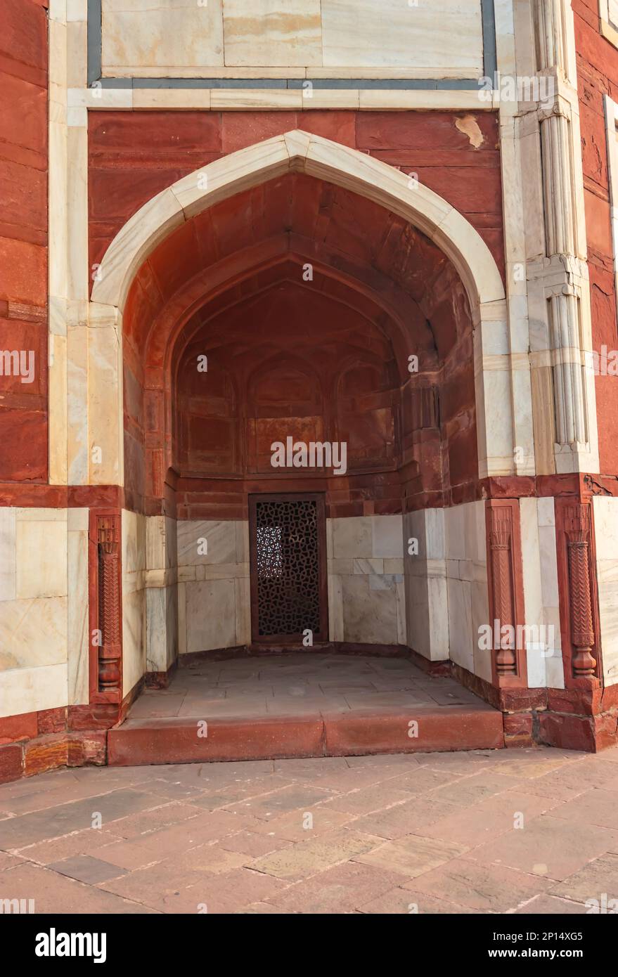 Delhi monuments inside view hi-res stock photography and images - Alamy