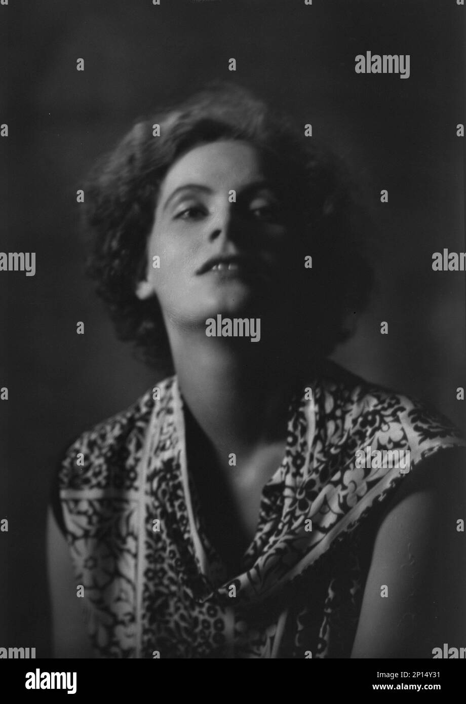 Miss Greta Garbo Portrait Photograph 1925 July 27 Address Commodore