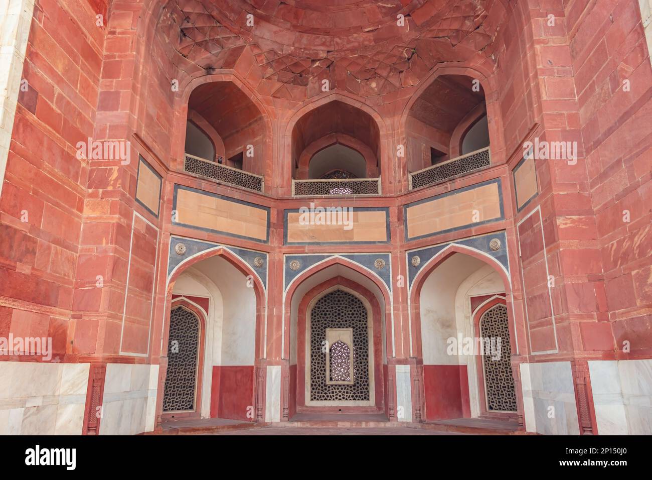 Interior humayuns tomb hi-res stock photography and images - Alamy