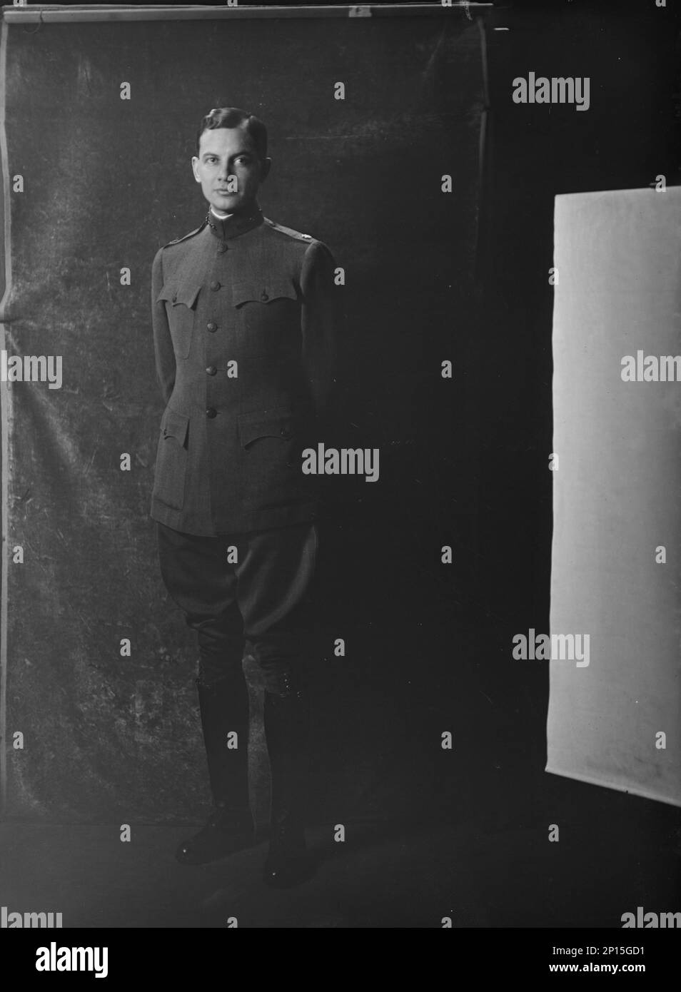 Colonel arnold photograph hi-res stock photography and images - Alamy