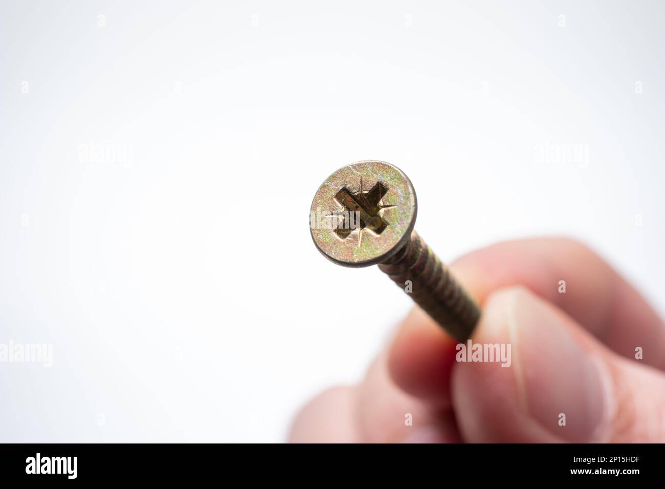 Mechanics install hi-res stock photography and images - Alamy