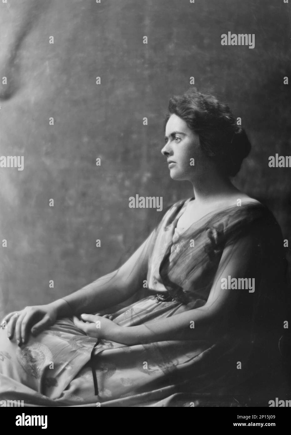 Miss Damrosch, portrait photograph, 1919 May 5 Stock Photo - Alamy