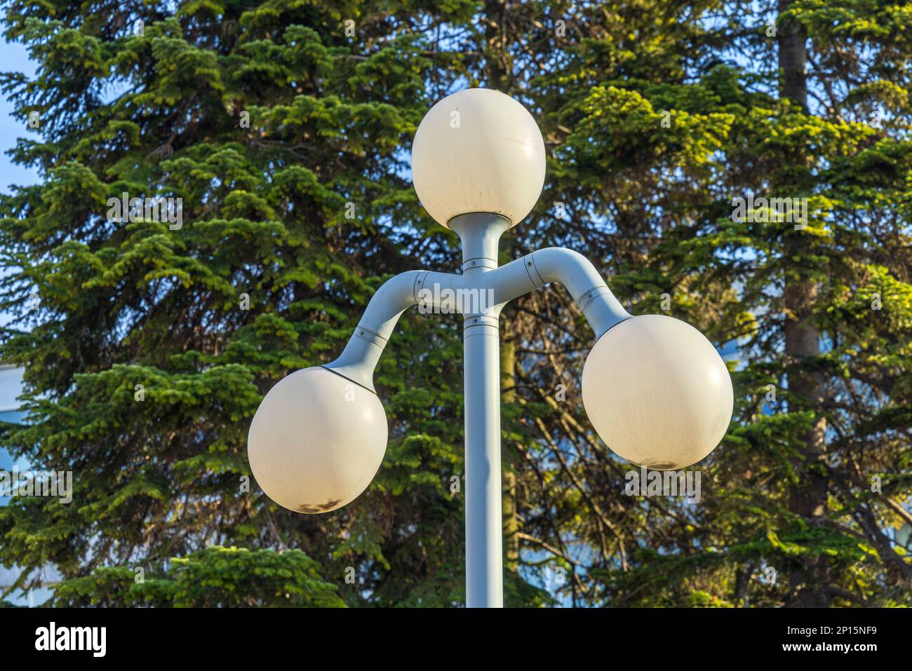 Sphere lamp hi-res stock photography and images - Alamy