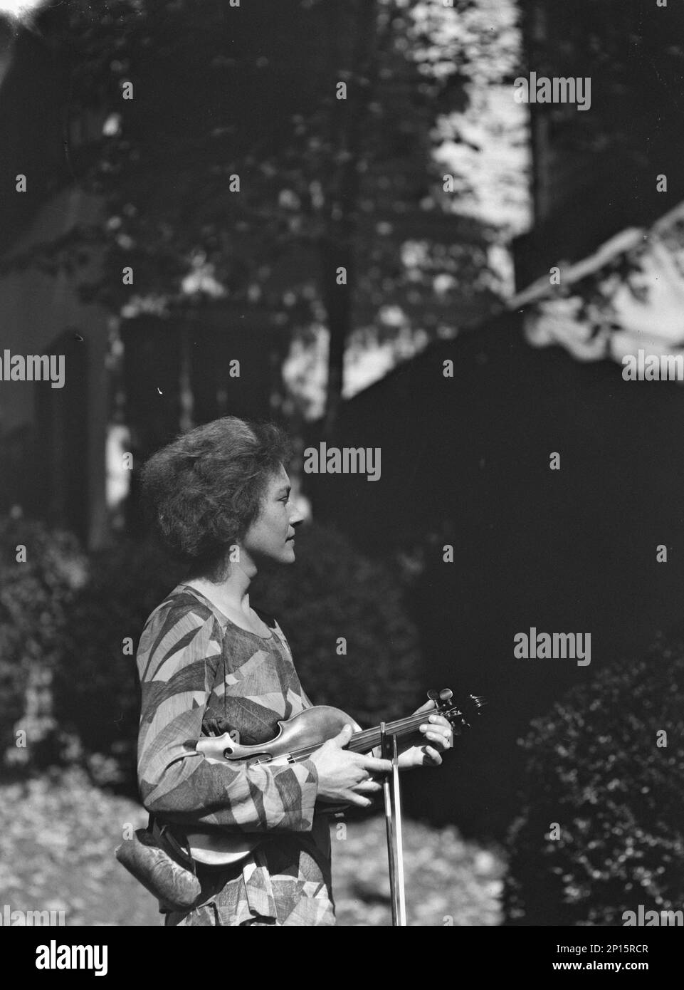 Elizabeth Duncan dancers, between 1916 and 1941 Stock Photo - Alamy