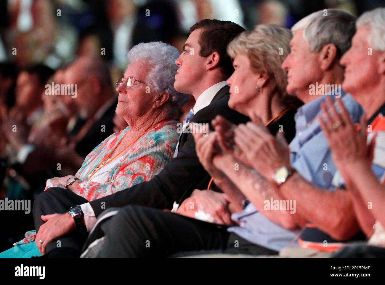 Hazel Albright Head, left, mother of Pat Summitt, sits with Summitt's ...