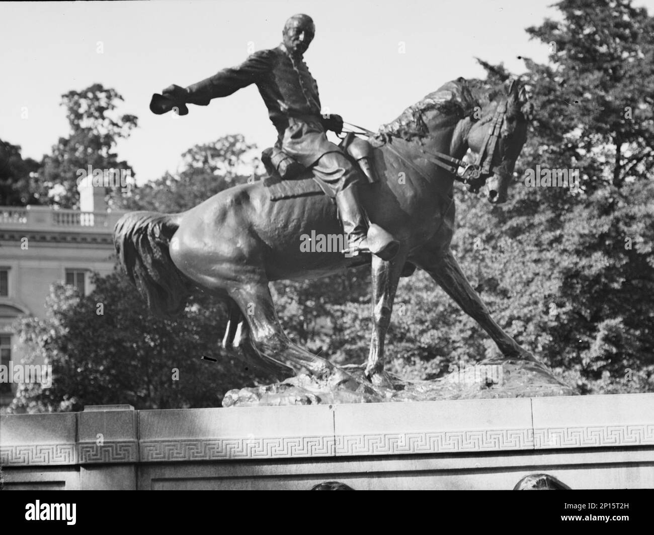 Equestrian statues in Washington, D.C., between 1911 and 1942 ...
