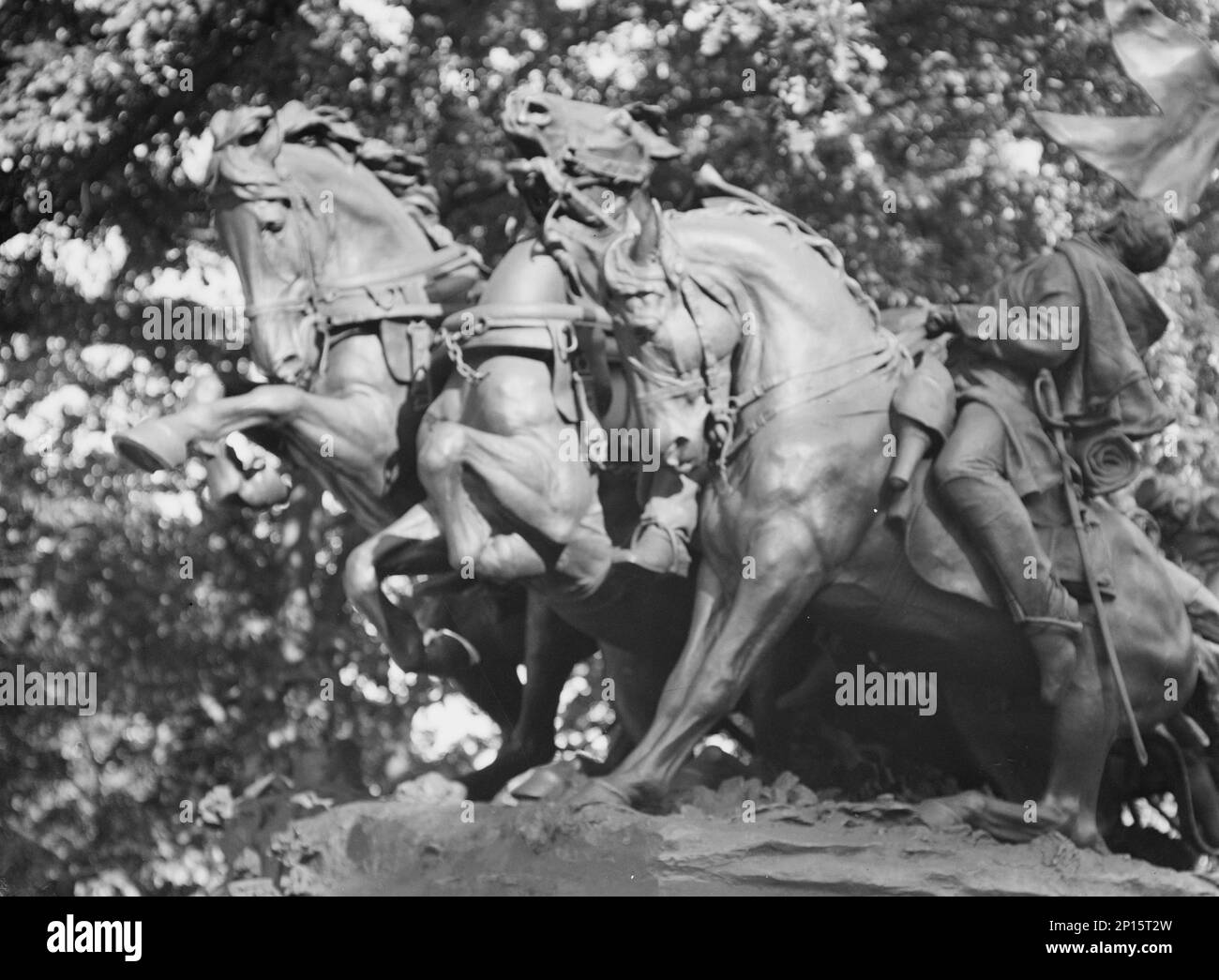 Cavalry charge of ulysses s grant memorial Black and White Stock Photos & Images - Alamy