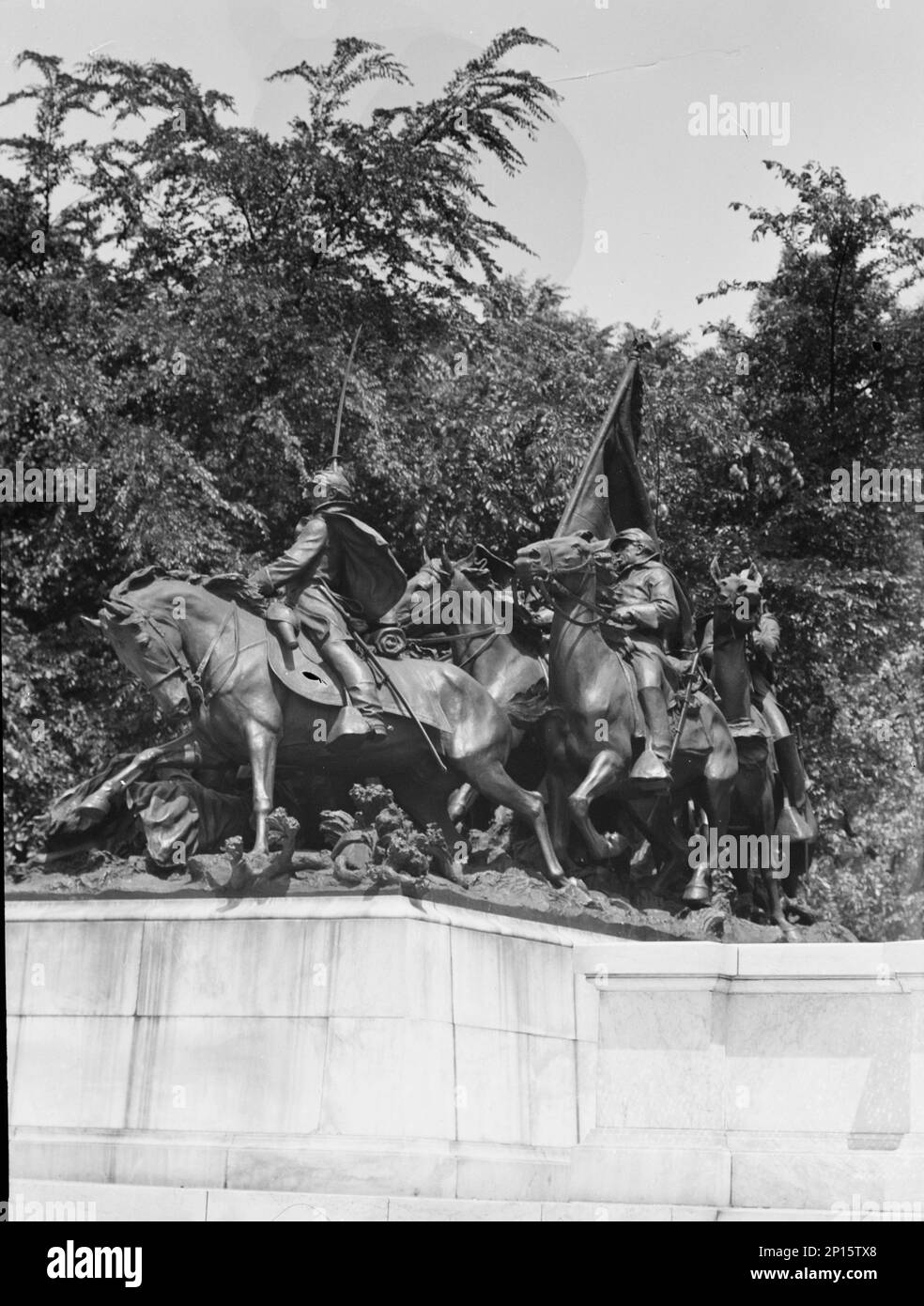 Cavalry charge of ulysses s grant memorial Black and White Stock Photos & Images - Alamy