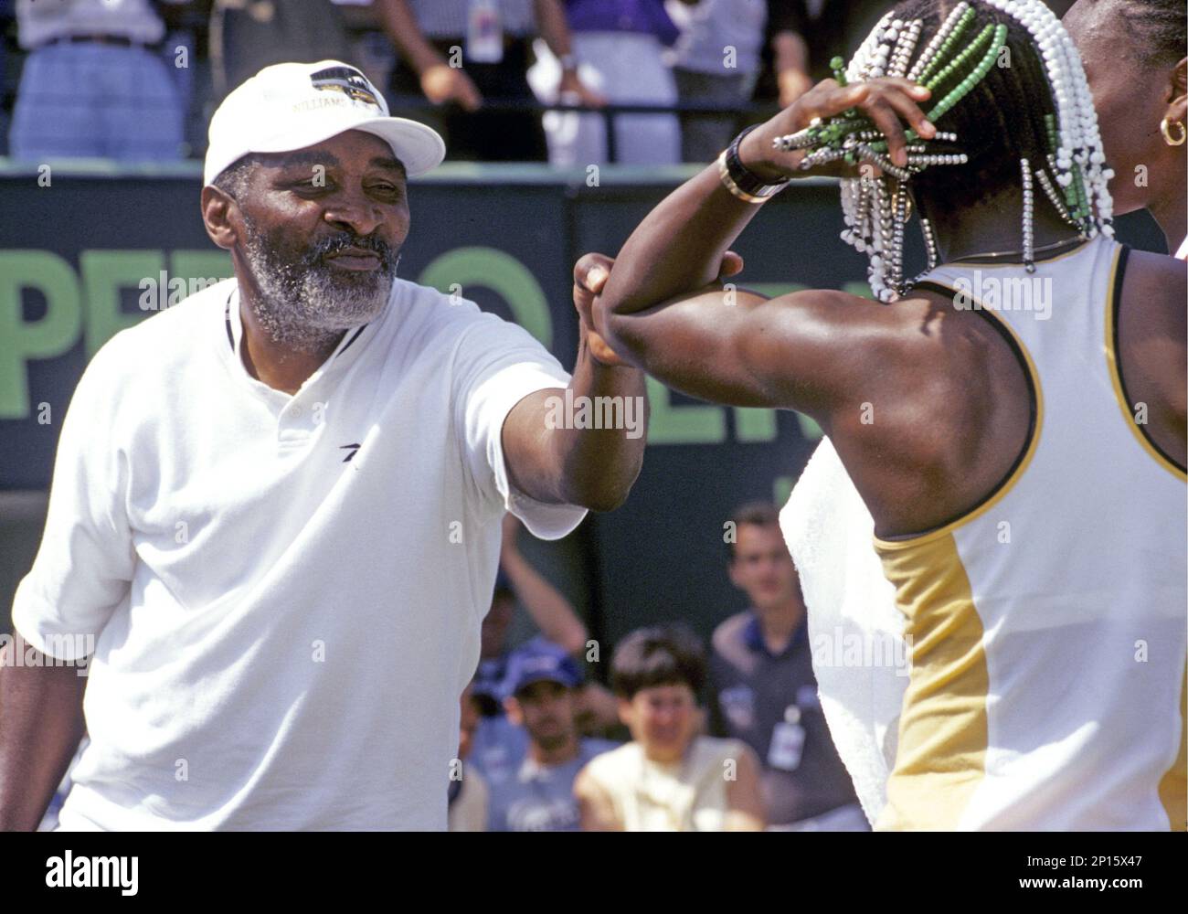 Richard Williams, father of Venus and Serena Williams, talks to his ...