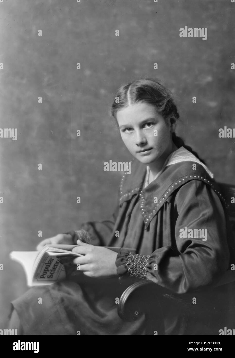 Miss Hope Garland, portrait photograph, 1918 Mar. 25. Young woman ...