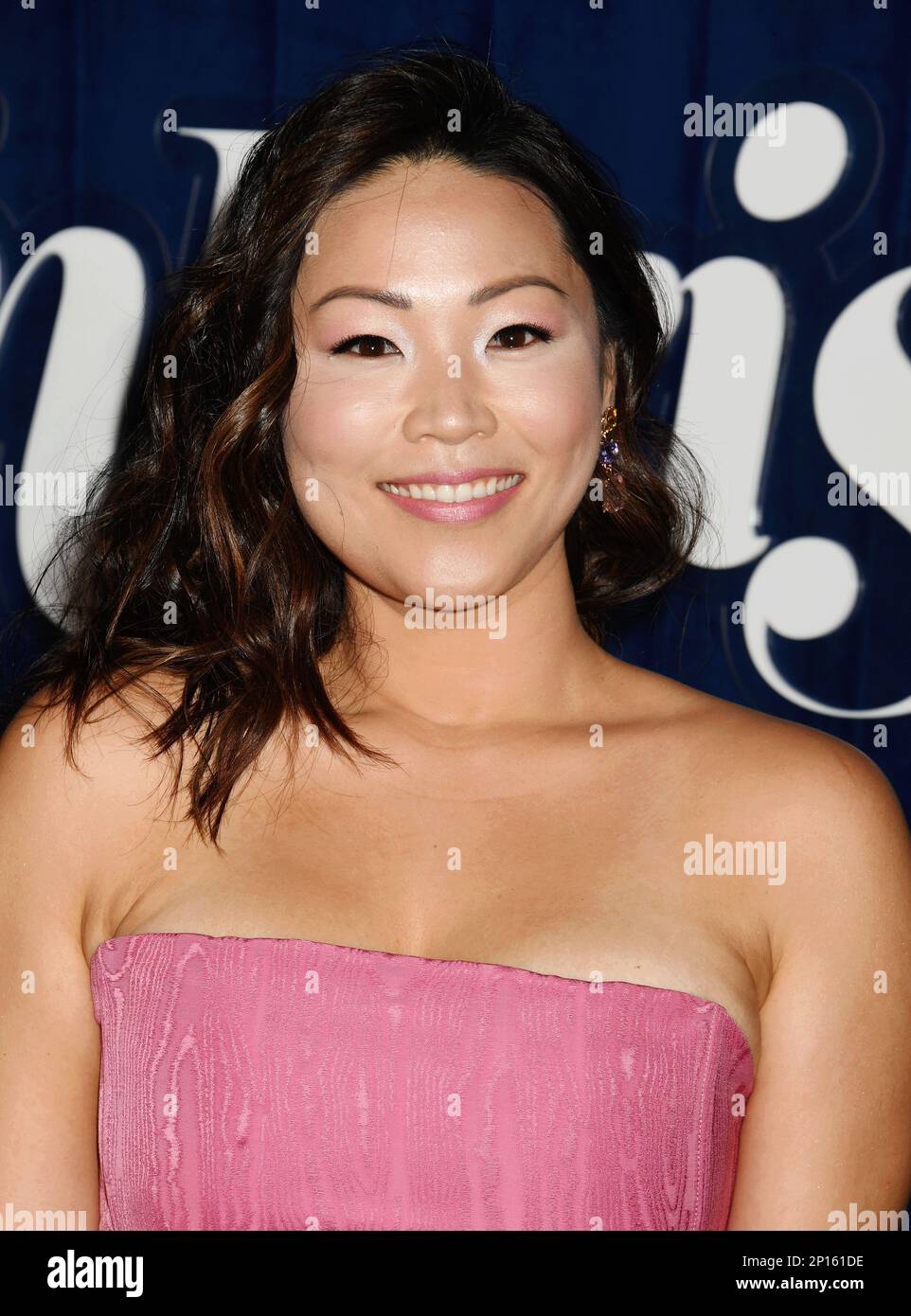 HOLLYWOOD, CALIFORNIA - MARCH 02: Jee Young attends the Los Angeles ...
