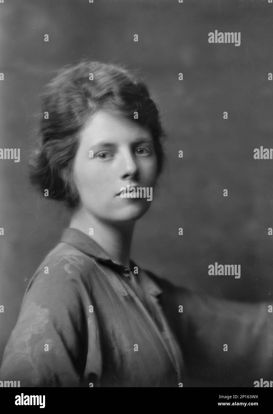 Miss harriman hi-res stock photography and images - Alamy