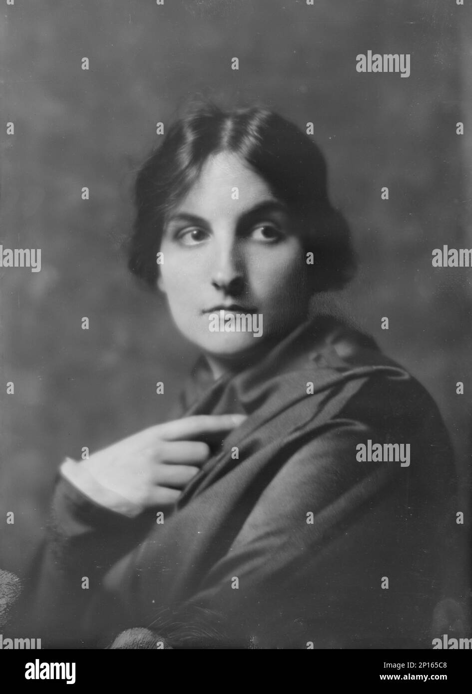 Mrs. Parker Hooper, portrait photograph, 1918 May 14 Stock Photo - Alamy