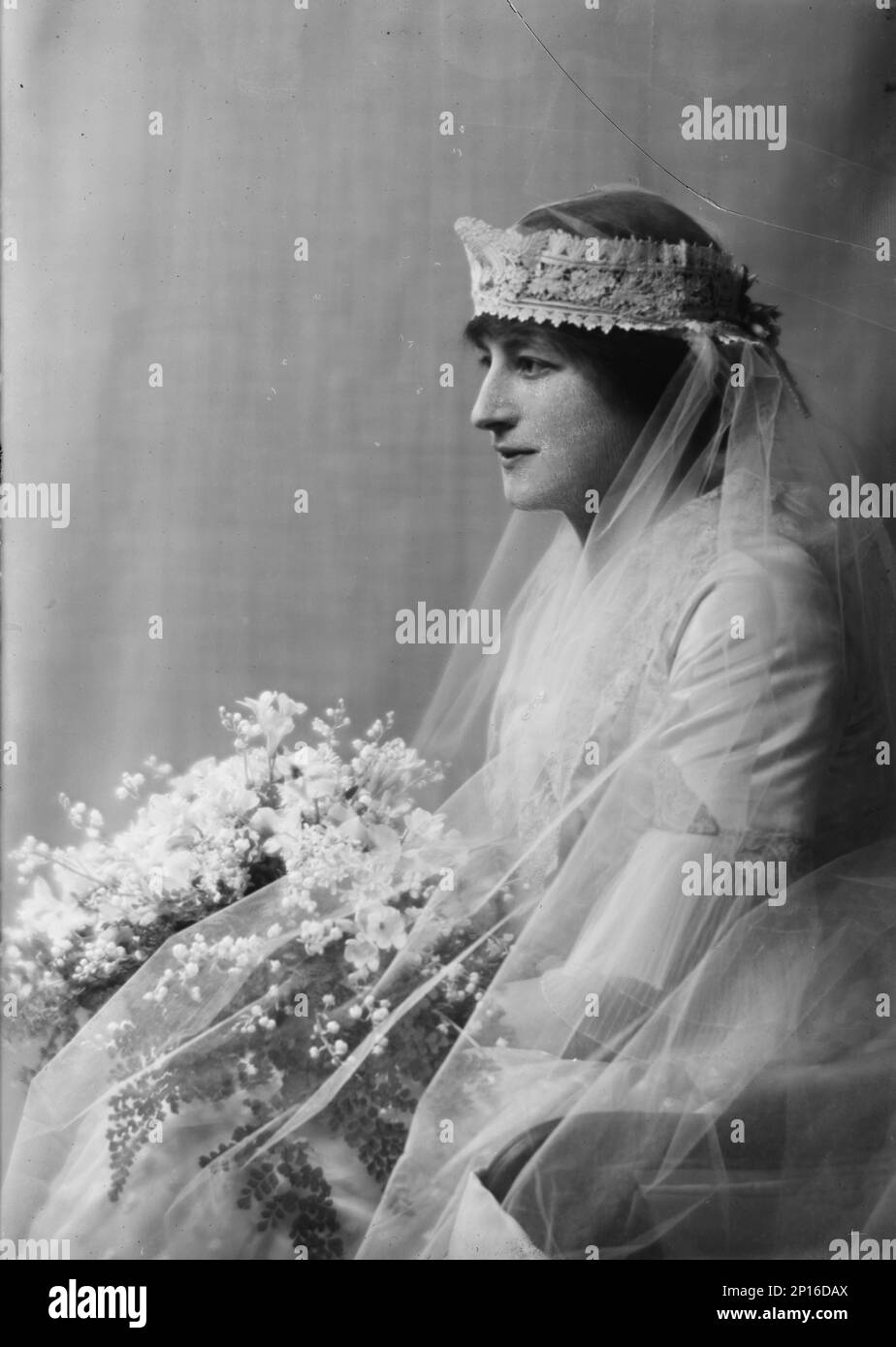 Miss M. Lord, (Mrs. James Kemp), portrait photograph, 1918 Jan. 26 ...