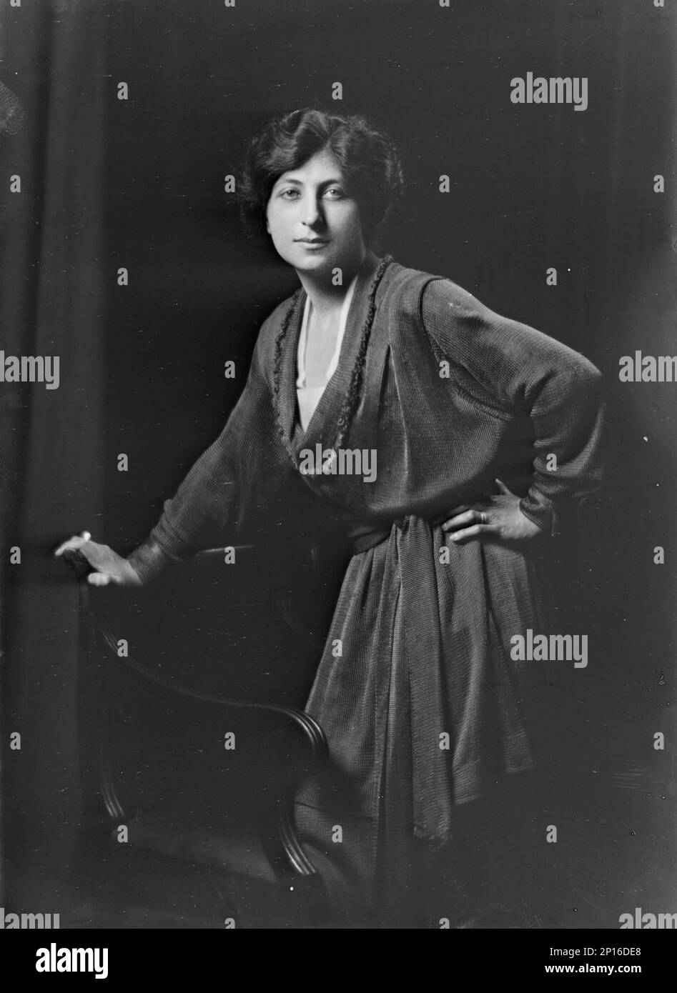 Photograph 1919 hi-res stock photography and images - Alamy