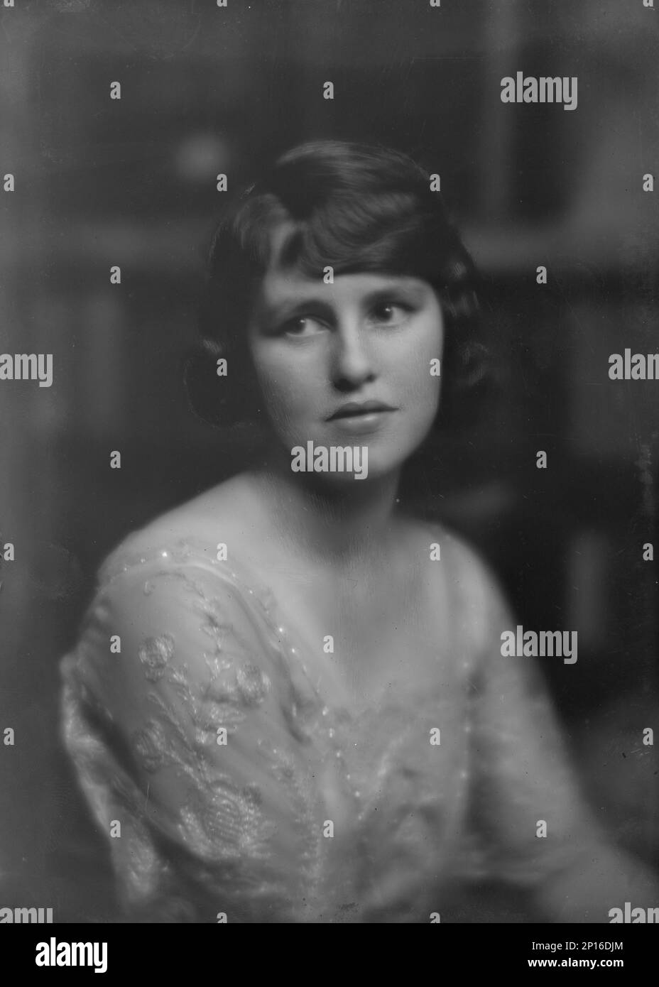 Miss Marie Martin, portrait photograph, 1918 Jan. 17 Stock Photo - Alamy