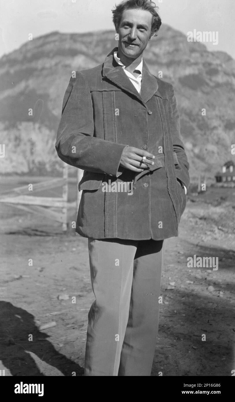 1920s movie set hi-res stock photography and images - Alamy