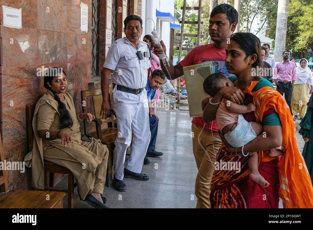 Parents Rush To Dr B C Roy Post Graduate Institute Of Pediatric