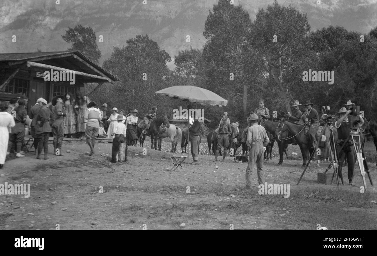 Cinema western cowboy hat hi-res stock photography and images - Alamy