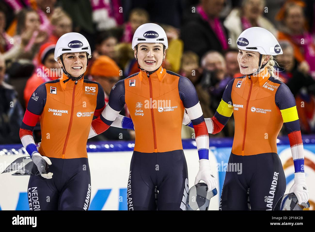 HERENVEEN - Irene Schouten (NED), Joy Beune (NED), Marijke Groenewoud ...