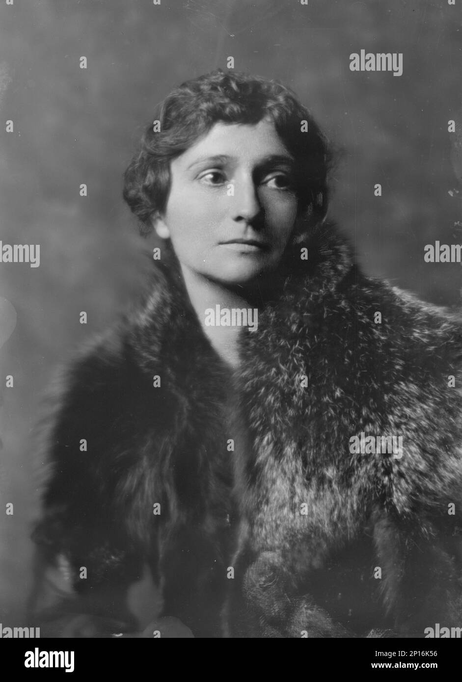 Miss Elizabeth Hutchinson Packard, portrait photograph, 1918 May 7 ...