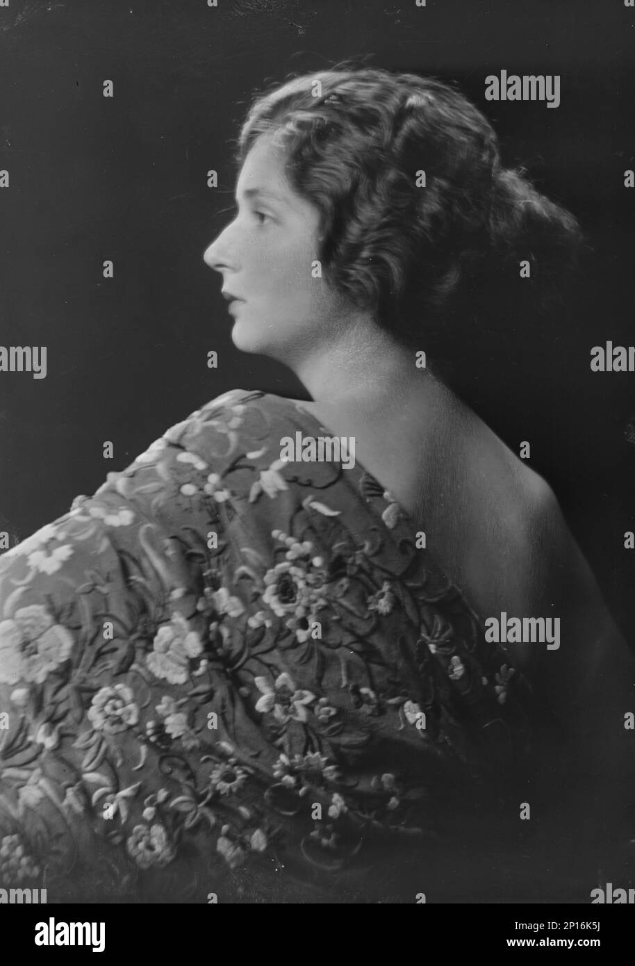 Miss Catherine Okie, portrait photograph, 1919 June 26. Possibly a ...