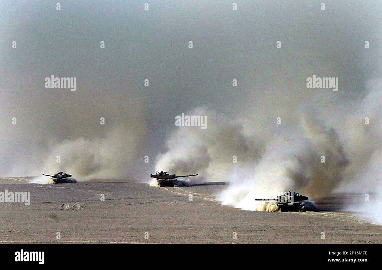 Challenger 2 ii hi-res stock photography and images - Alamy