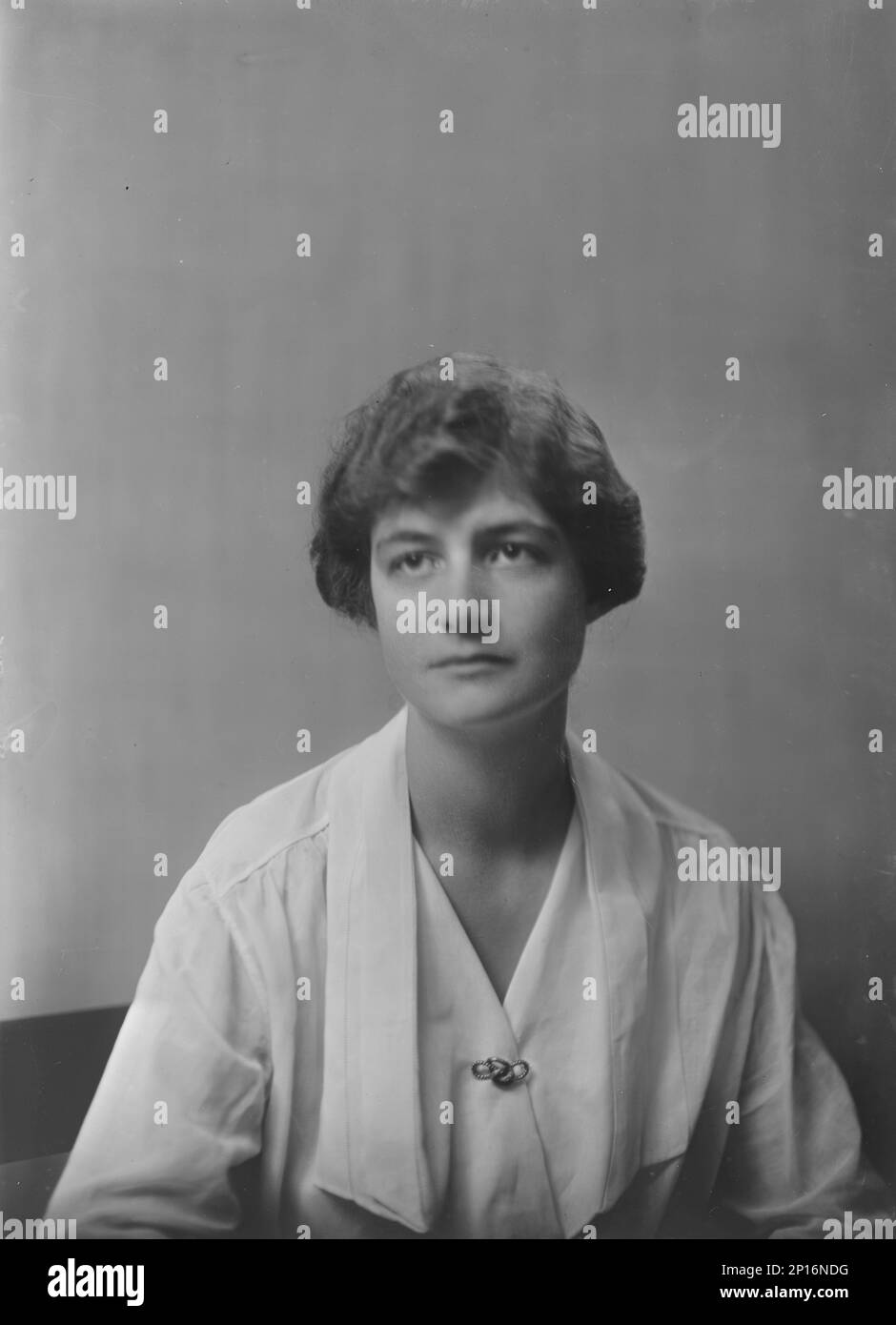 Miss Helen Pott, portrait photograph, 1918 Nov. 18 Stock Photo - Alamy