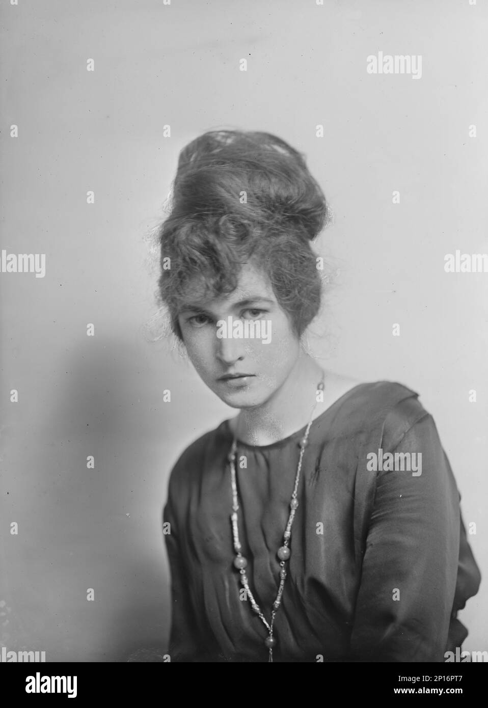 28 beads hi-res stock photography and images - Alamy