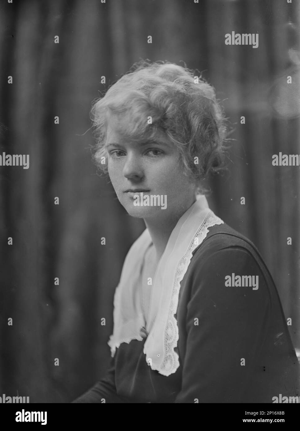Miss Schurmeier, portrait photograph, 1918 Oct. 18 Stock Photo - Alamy
