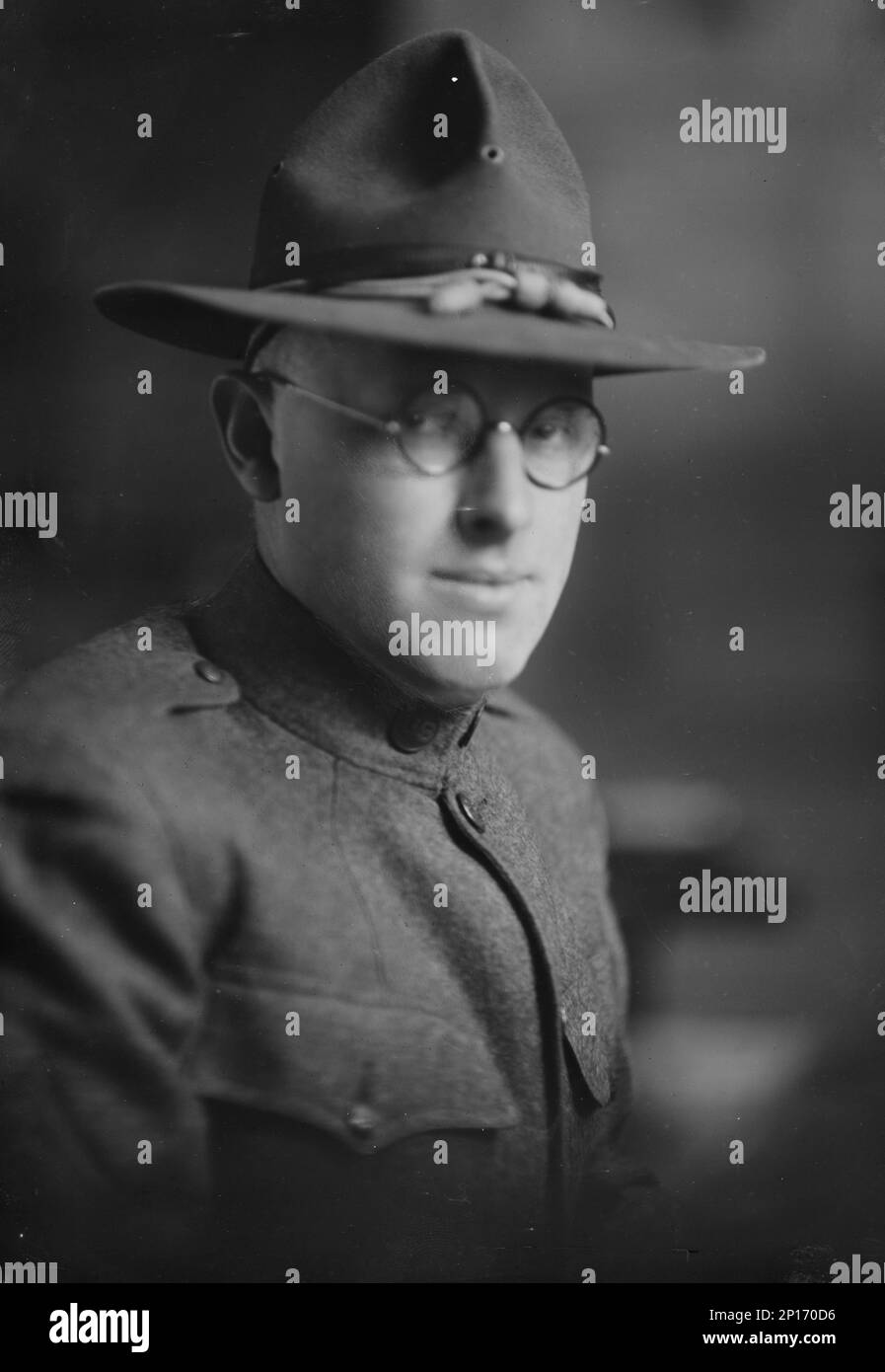 Mr. Vernon Smith, portrait photograph, 1918 Dec. 15 Stock Photo - Alamy