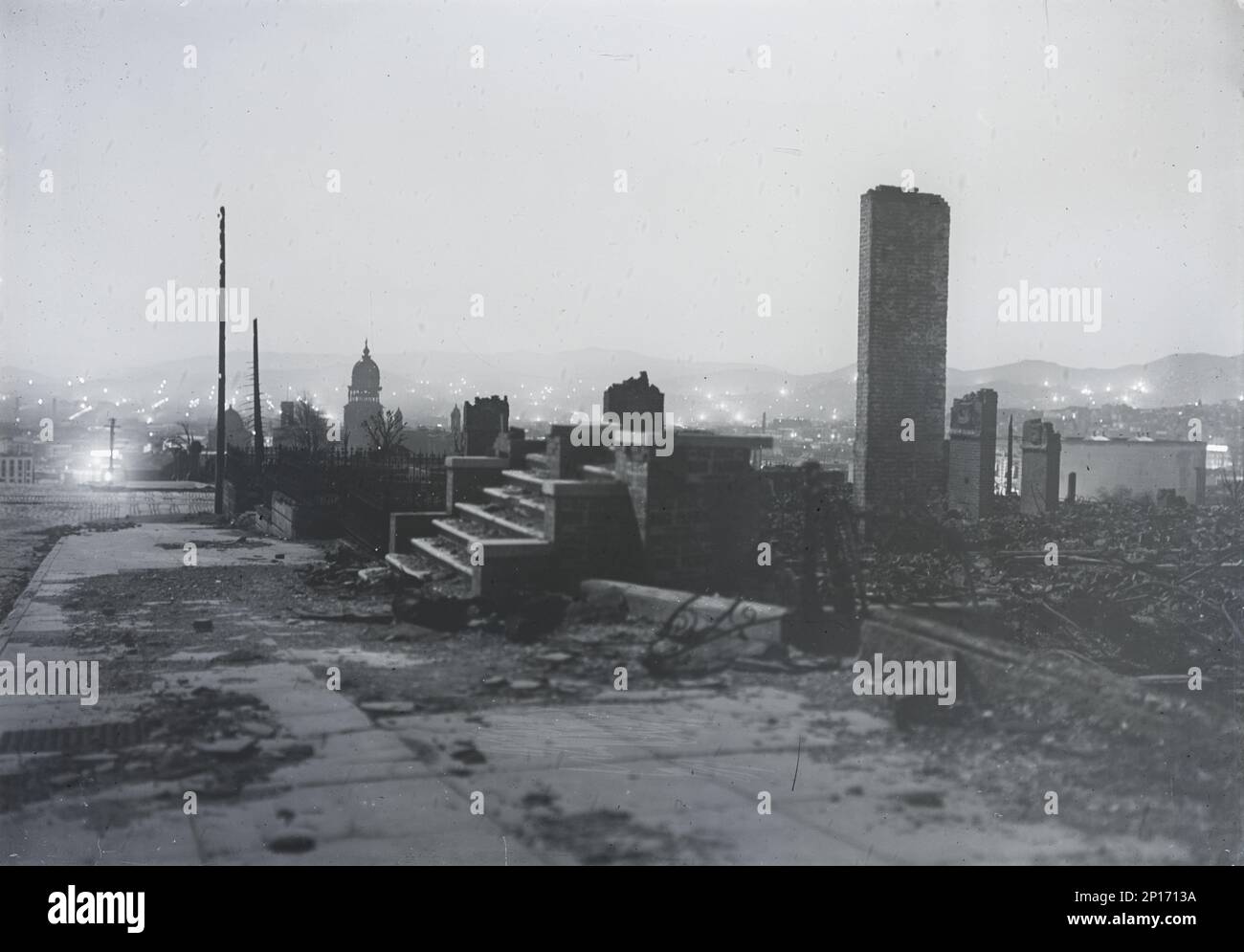 Steps that lead to nowhere (after the fire), 1906 Apr. San Francisco ...