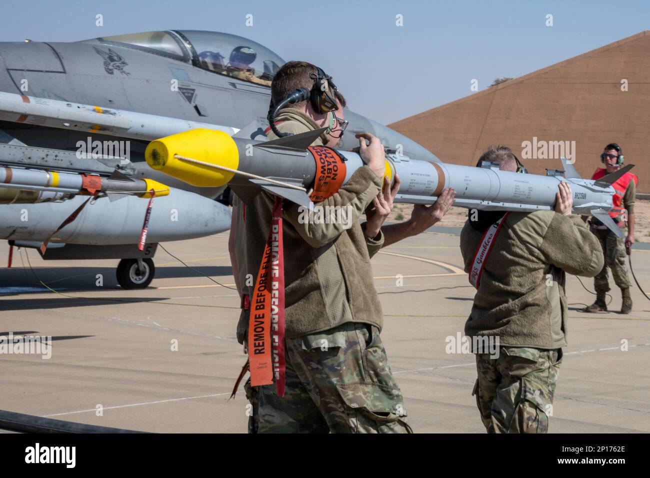 U.S. Air Force Airmen assigned to the 77th Expeditionary Fighter ...