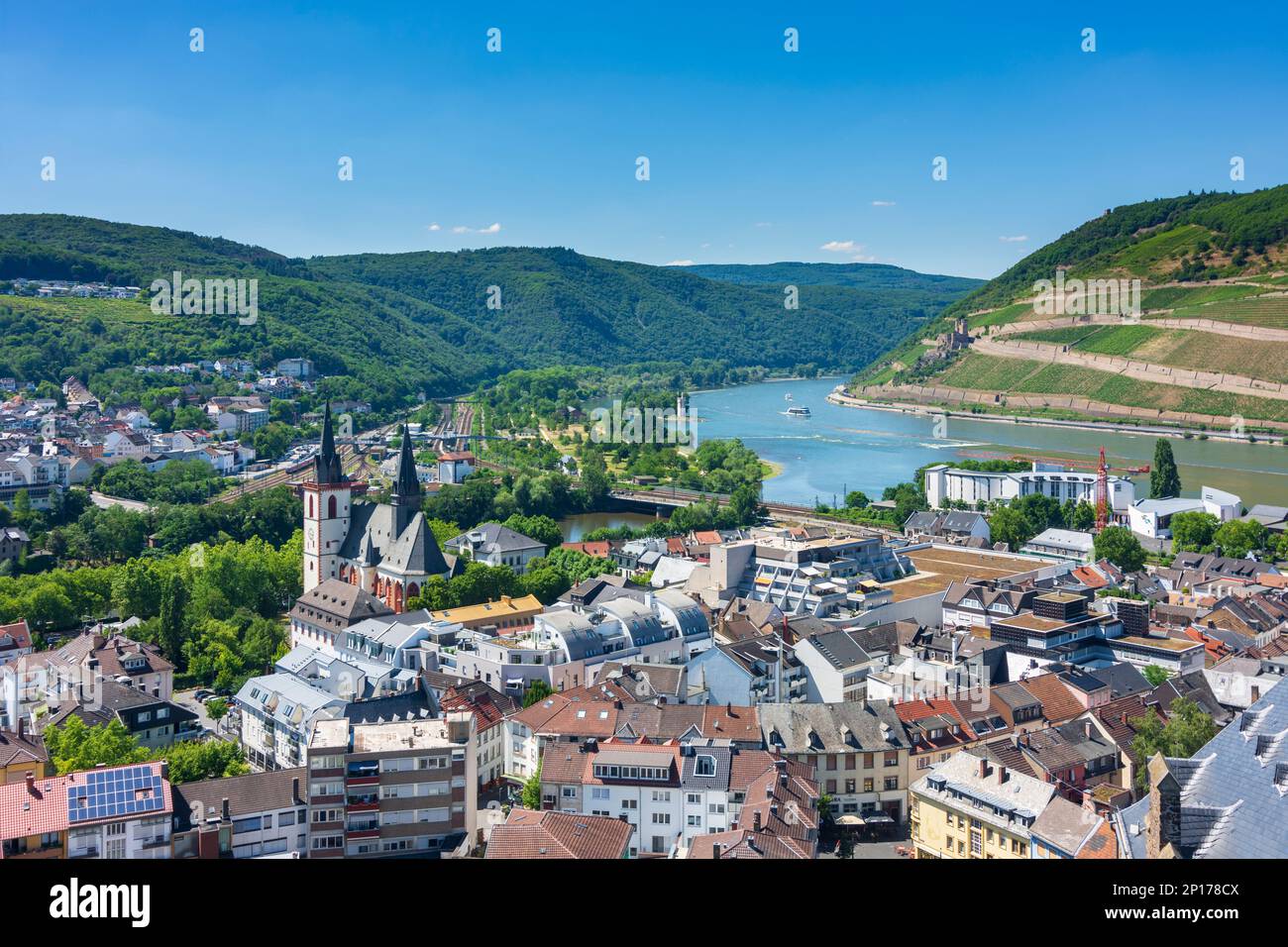 Bingen am Rhein: church Basilica of St. Martin, river Nahe (left) and ...