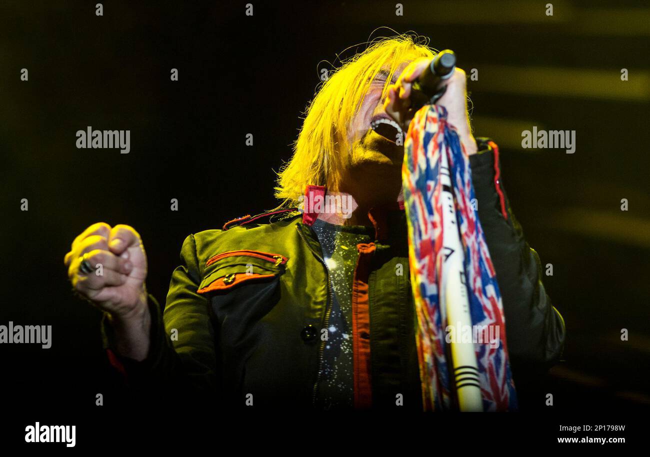 Def Leppard performs performed at Hersheypark Stadium in Hershey, Pa ...