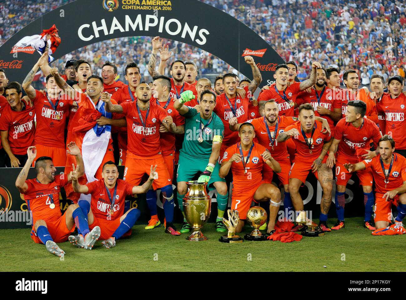 2016 copa america centenario final hi-res stock photography and images ...