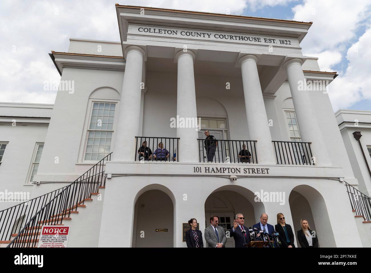 Alex Murdaugh's legal team speaks to media outside the Colleton County ...