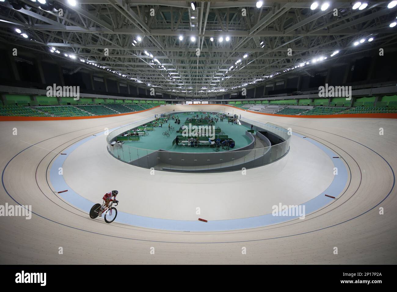Rio de Janeiro, Brazil - 26/06/16 -JOGOS OLIMPICOS RIO 2016 - Ciclista ...